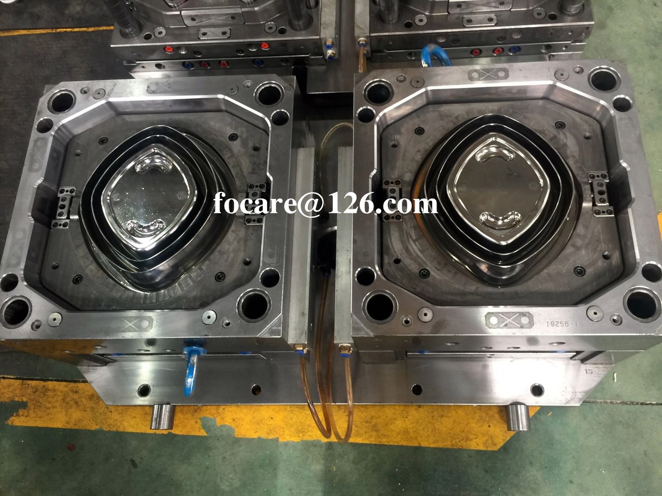 Two shot silicone collapsible bucket mold – China Reliable Multi Shot ...